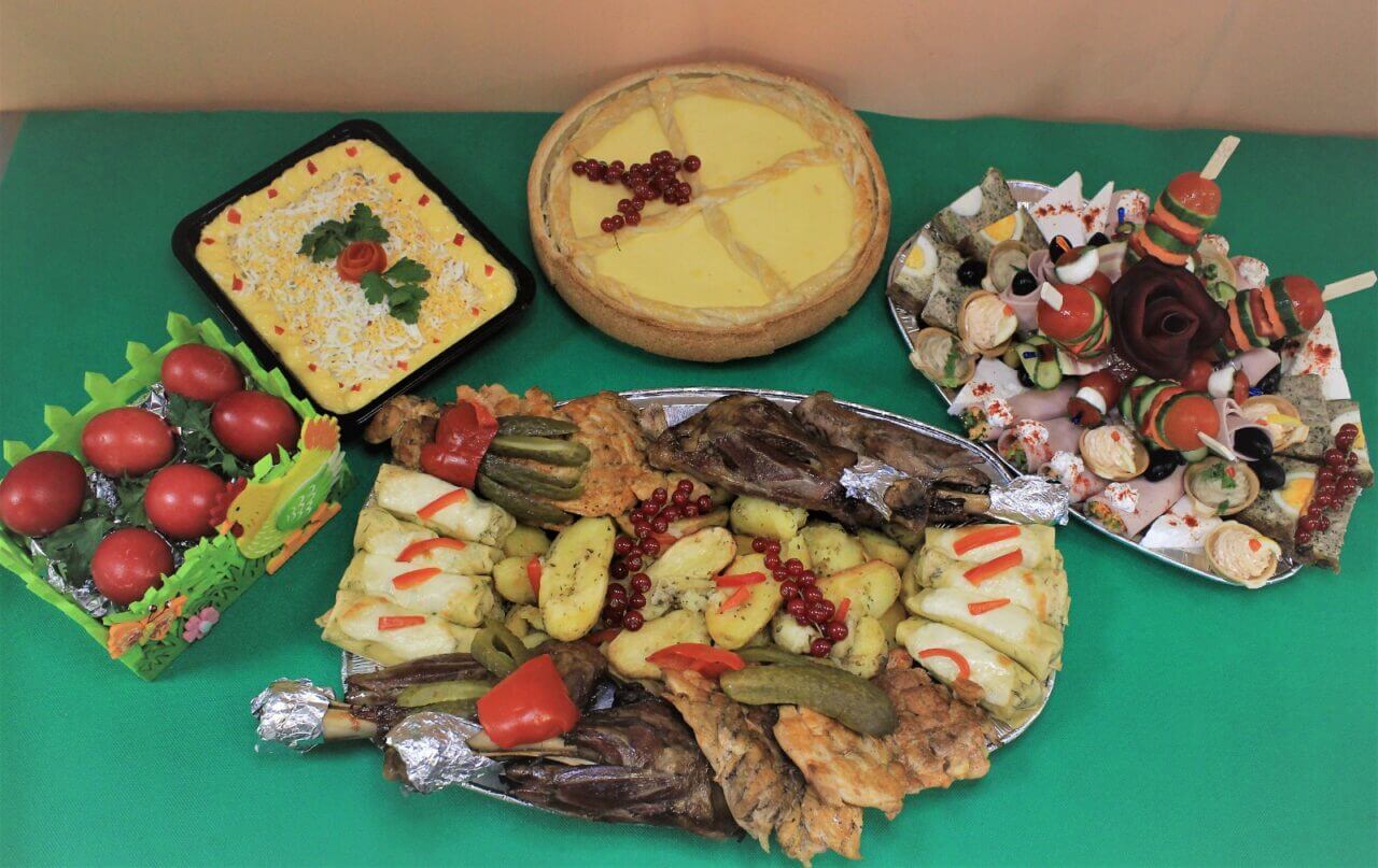 Sarbatori Pascale - Fabrica de Platouri